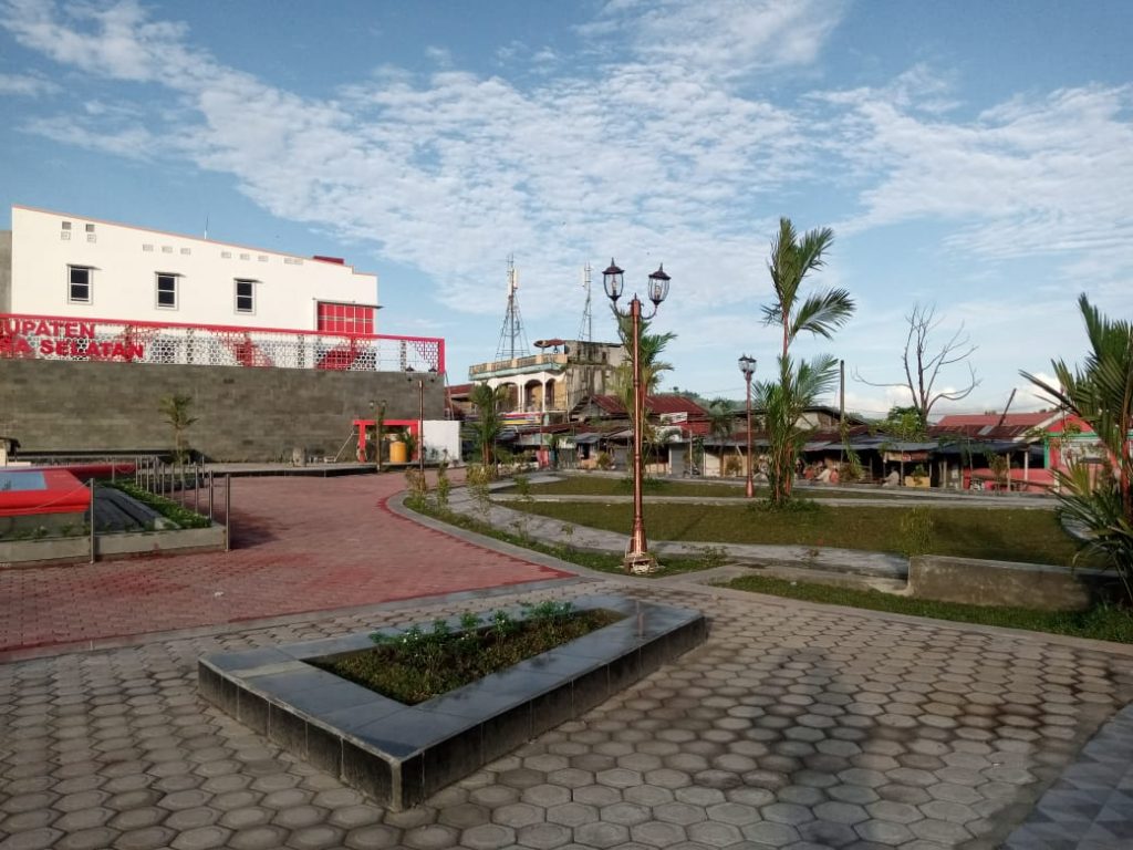 Hadirkan RTP Amurang, FDW-PYR Diapresiasi Warga - Mata Sulut